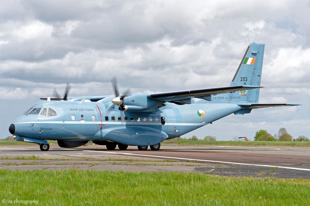 253 | Plane Spotters - Aircraft Information