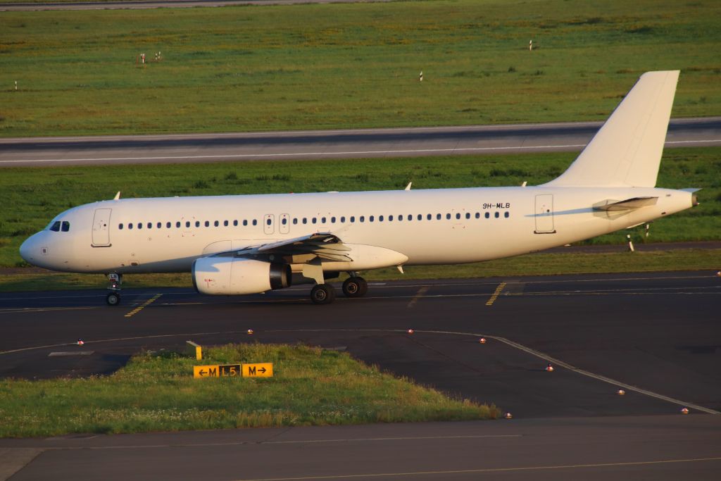 9H-MLB | Plane Spotters - Aircraft Information