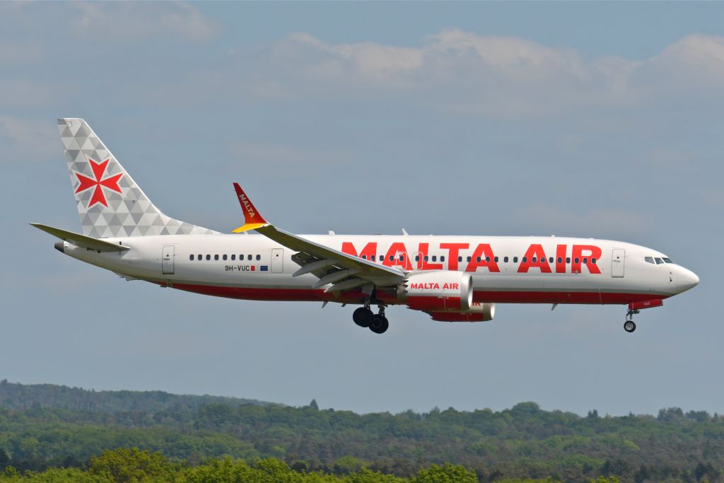 9H-VUC | Plane Spotters - Aircraft Information