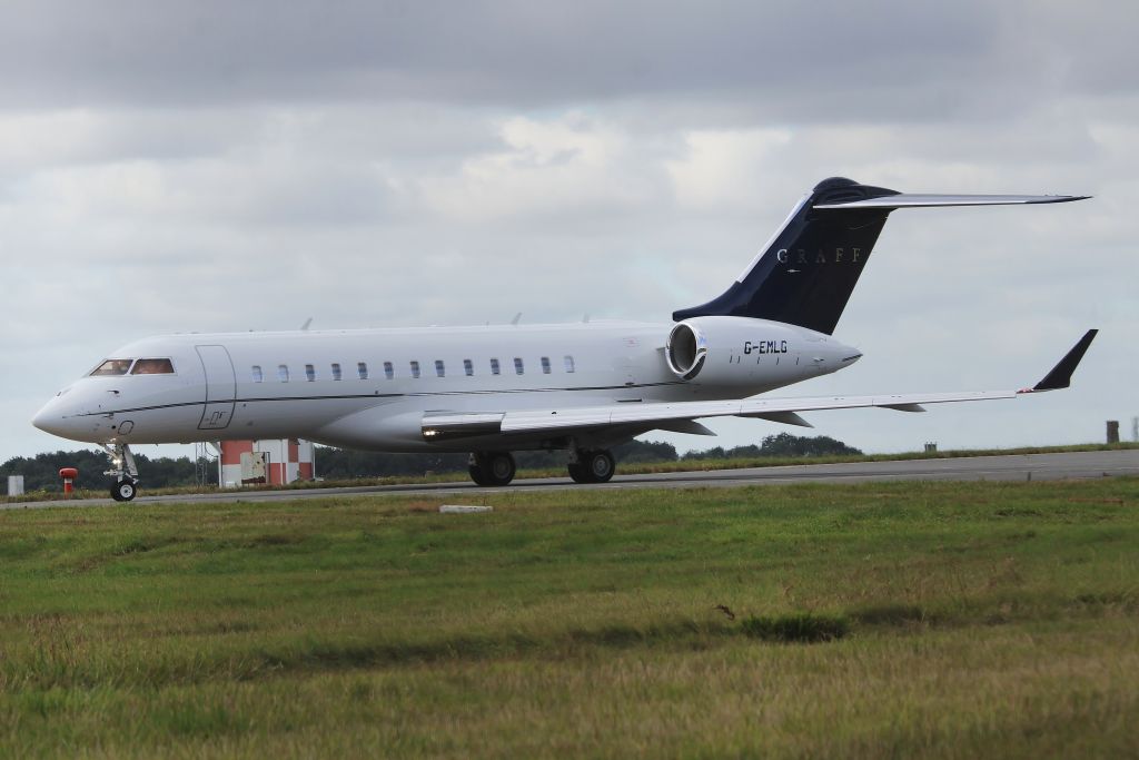 G-EMLG (Global 6000) — Aircraft registration | SpottingLog