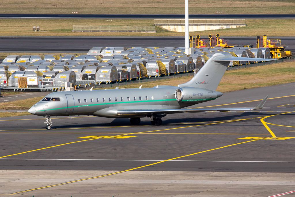 9H-VTE | Plane Spotters - Aircraft Information